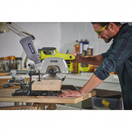 RYOBI RB18L90 18V Lithium HIGH ENERGY akumulator 9.0Ah 5133002865 INTE istici technika s.r.o